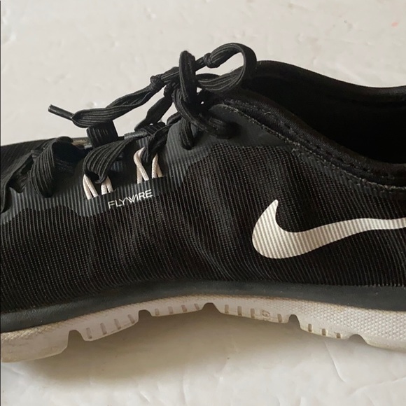 Nike | Shoes | Nike Flywire Training Shoes | Poshmark